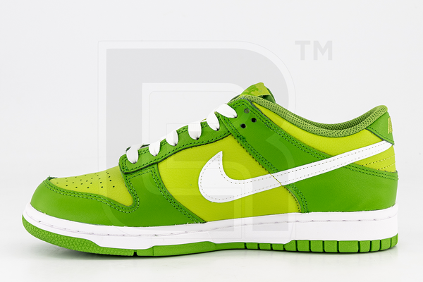 Nike Dunk Low "Chlorophyll" – Limited Run